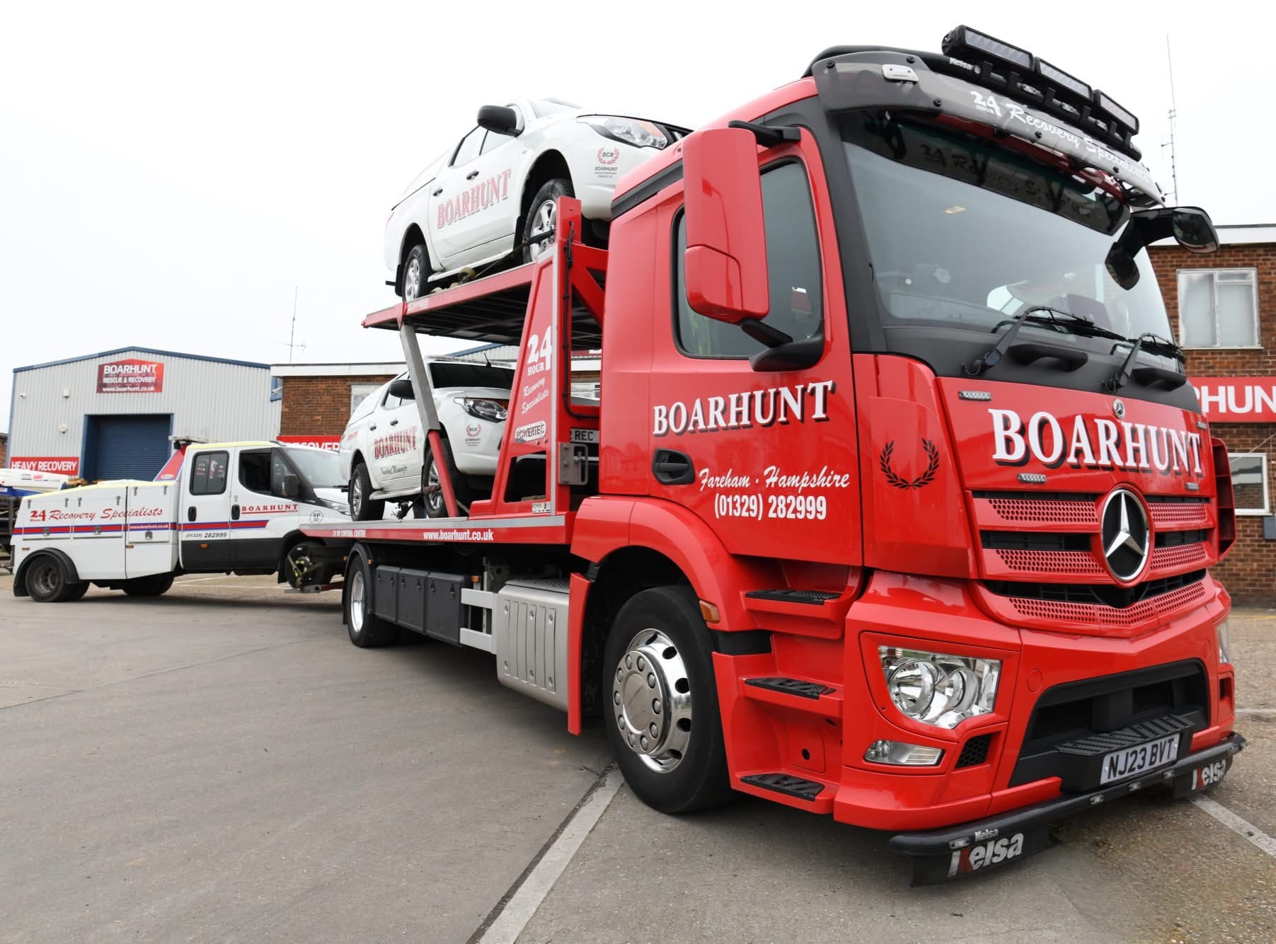 When Do You Need Heavy Recovery vs Standard Vehicle Recovery? - Garage ...